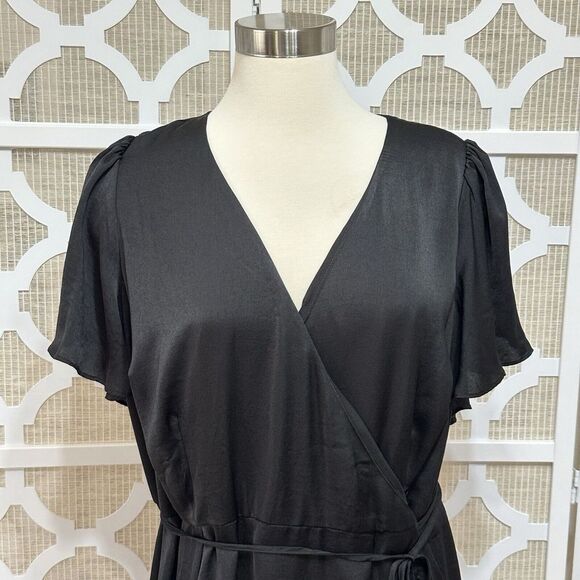 Modcloth | Dresses | Modcloth Satin Wrap Dress Womens X Black Flutter ...